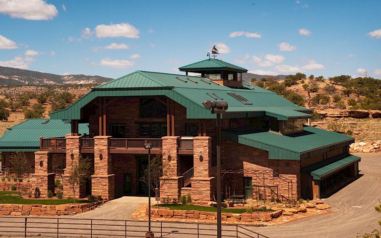 Cougar Ridge™ A Luxury Ranch Resort in Capitol Reef